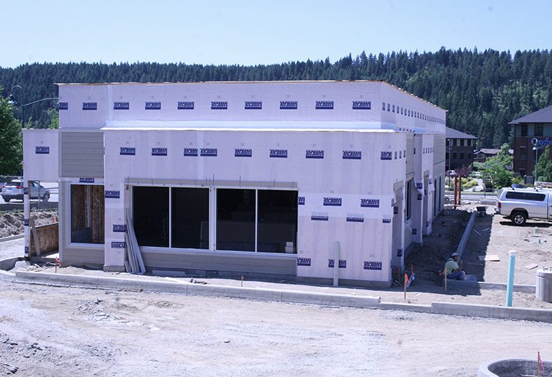 Restaurant rises at Riverstone-Art only | Spokane Journal of Business